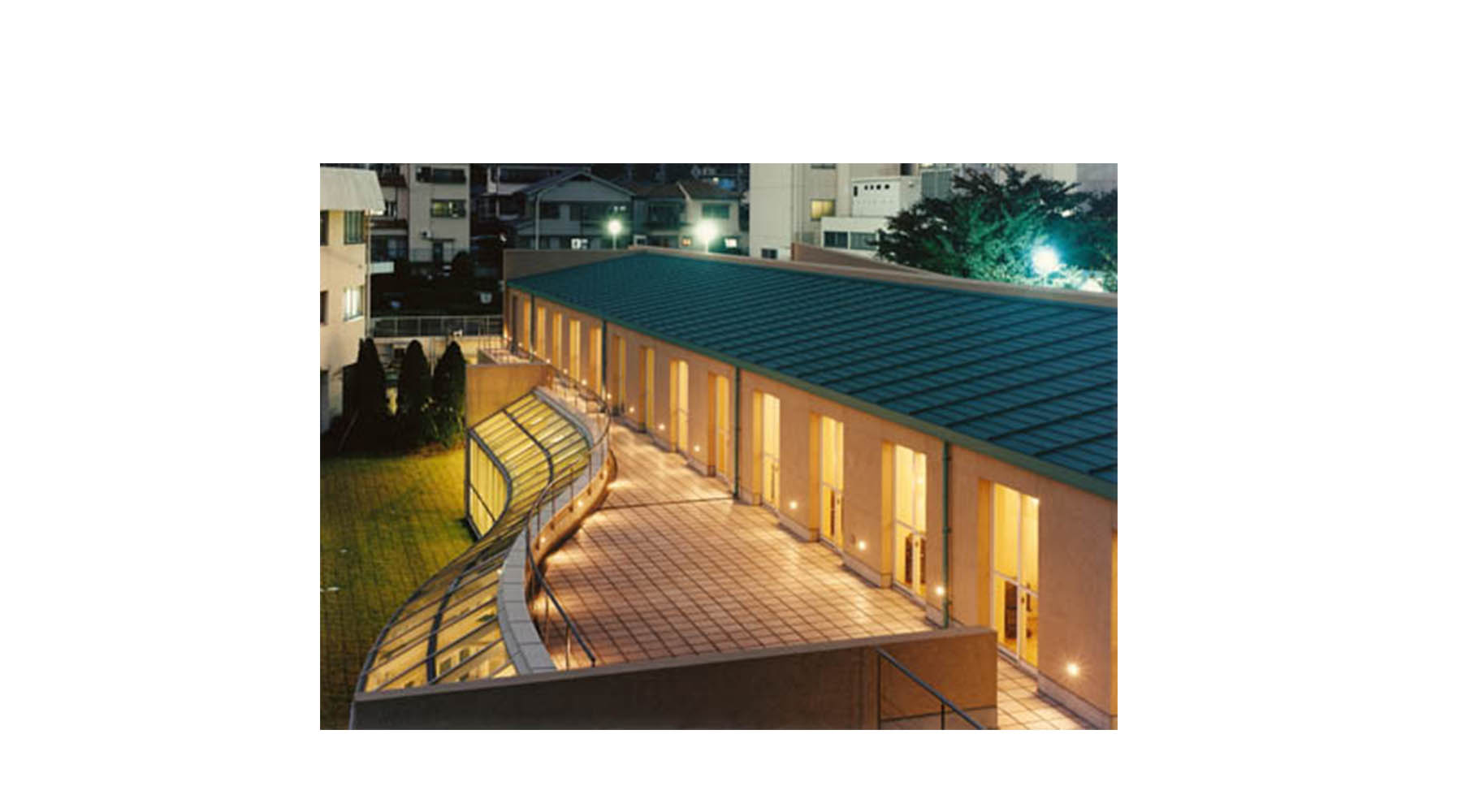 SUNSTAR HEALTH CENTER - Alhadeff Architects