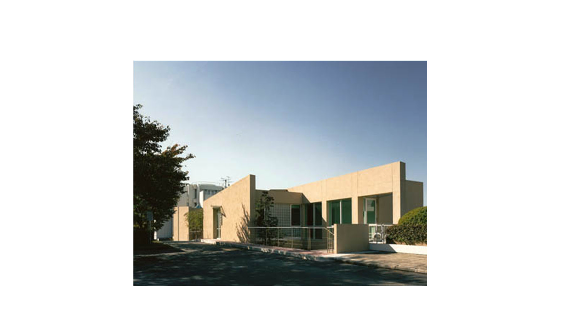 SUNSTAR HEALTH CENTER - Alhadeff Architects